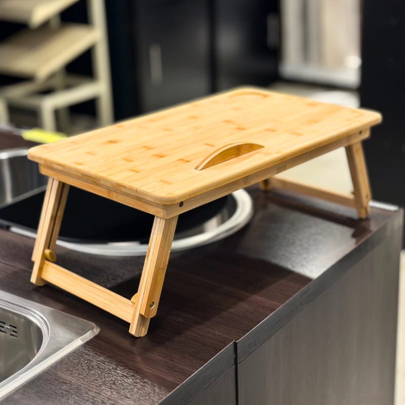Bandeja con soporte para notebook | La Económica